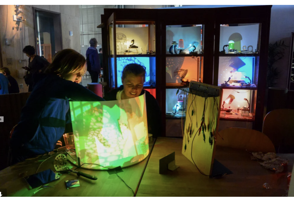 Light Play! with CU's Family Creative Learning Team | Denver Public Library